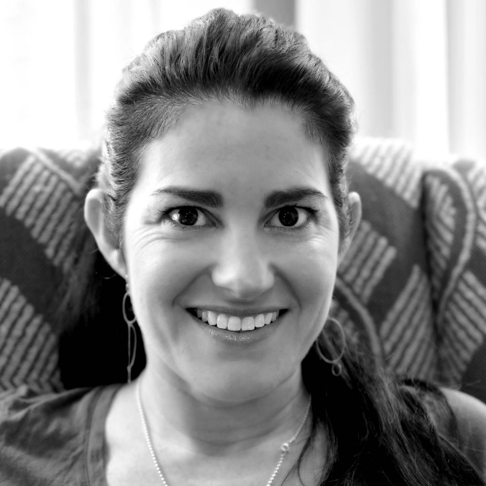 Jessica Sharzer To Write “Amazing Stories” Reboot