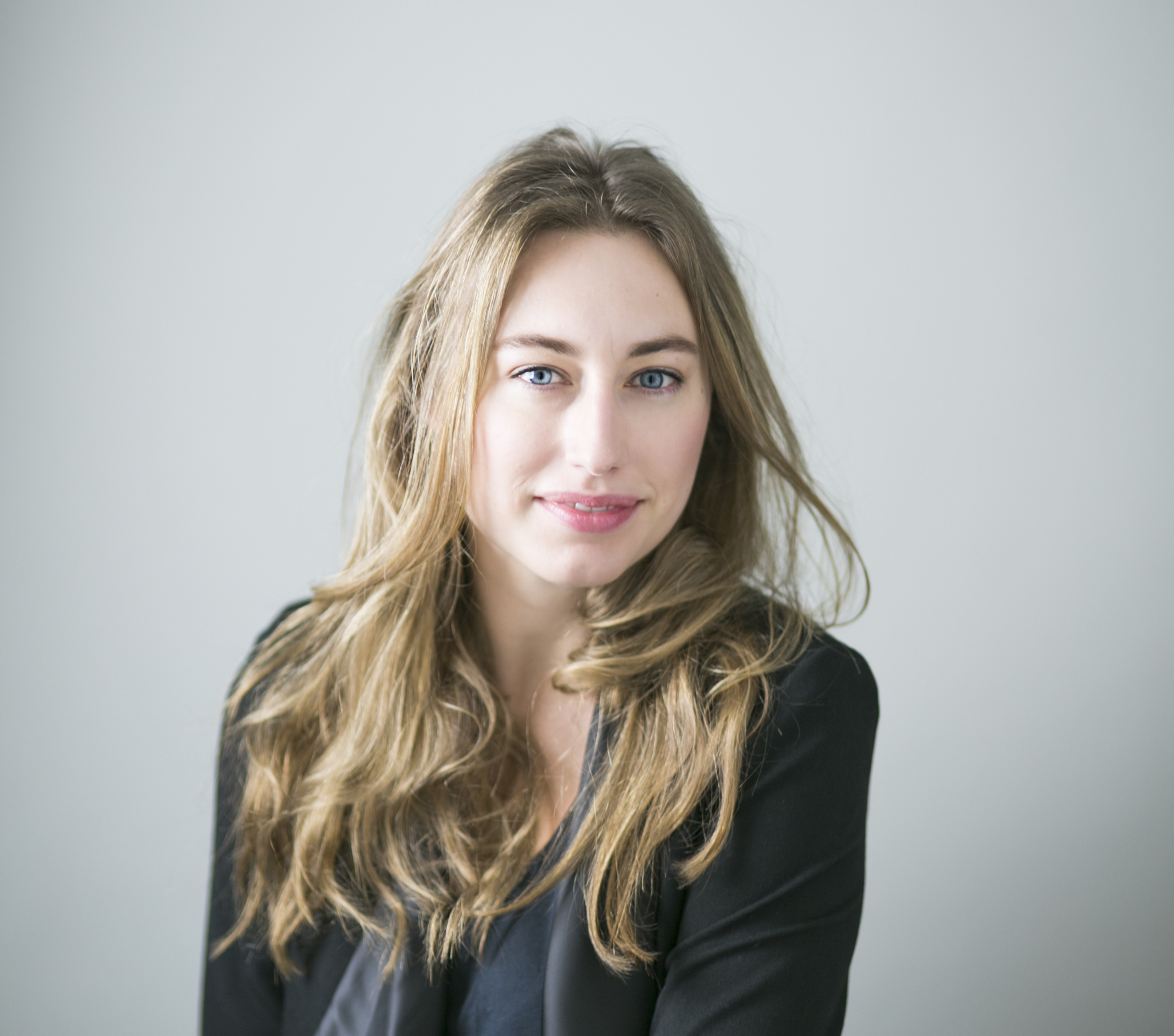 Alum Kristen Holfeuer directs "Bear" for the Short Cuts Theatre Festival